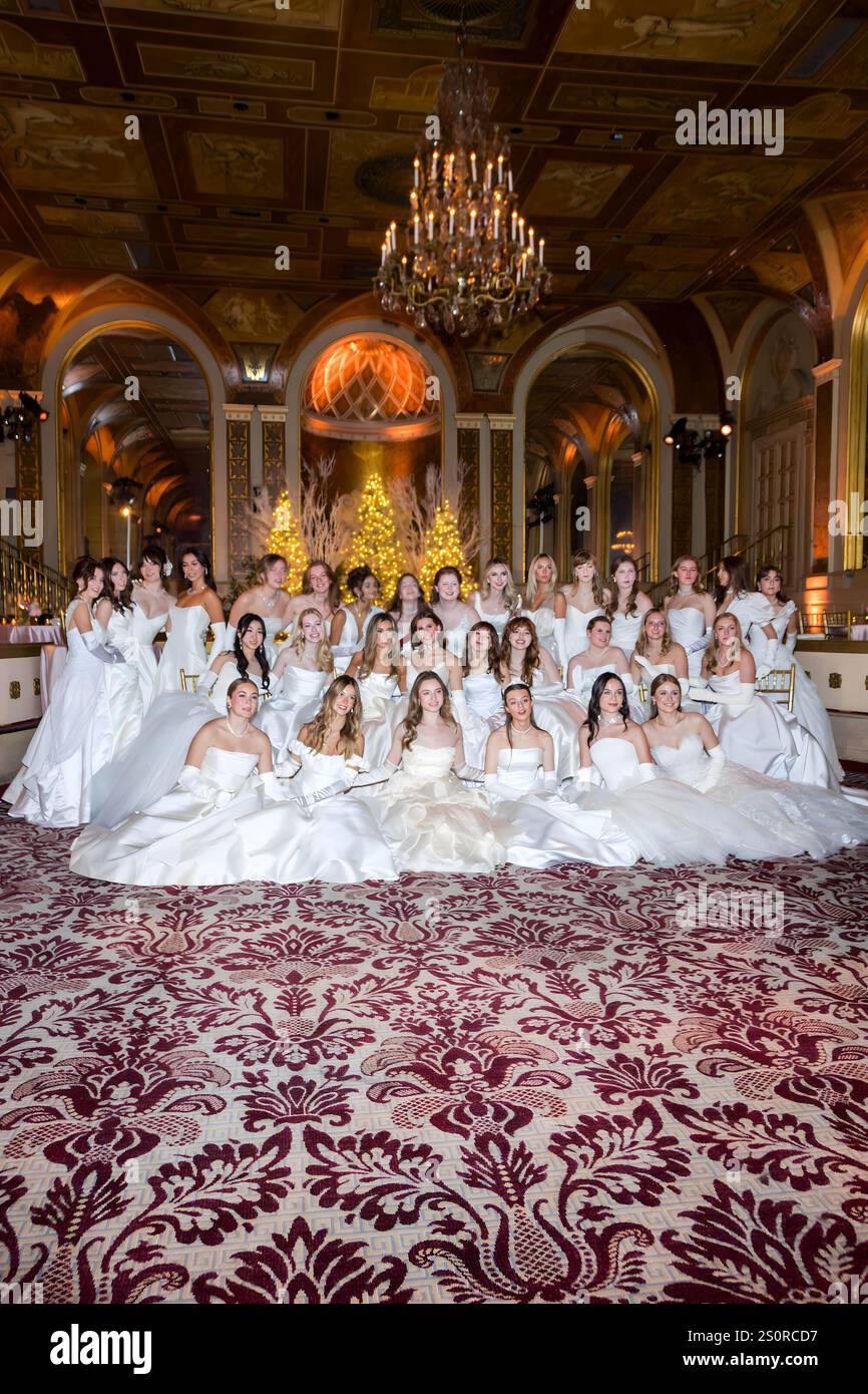 New York, NY, USA. 28th Dec, 2024. Debutantes pose for a group photo at ...