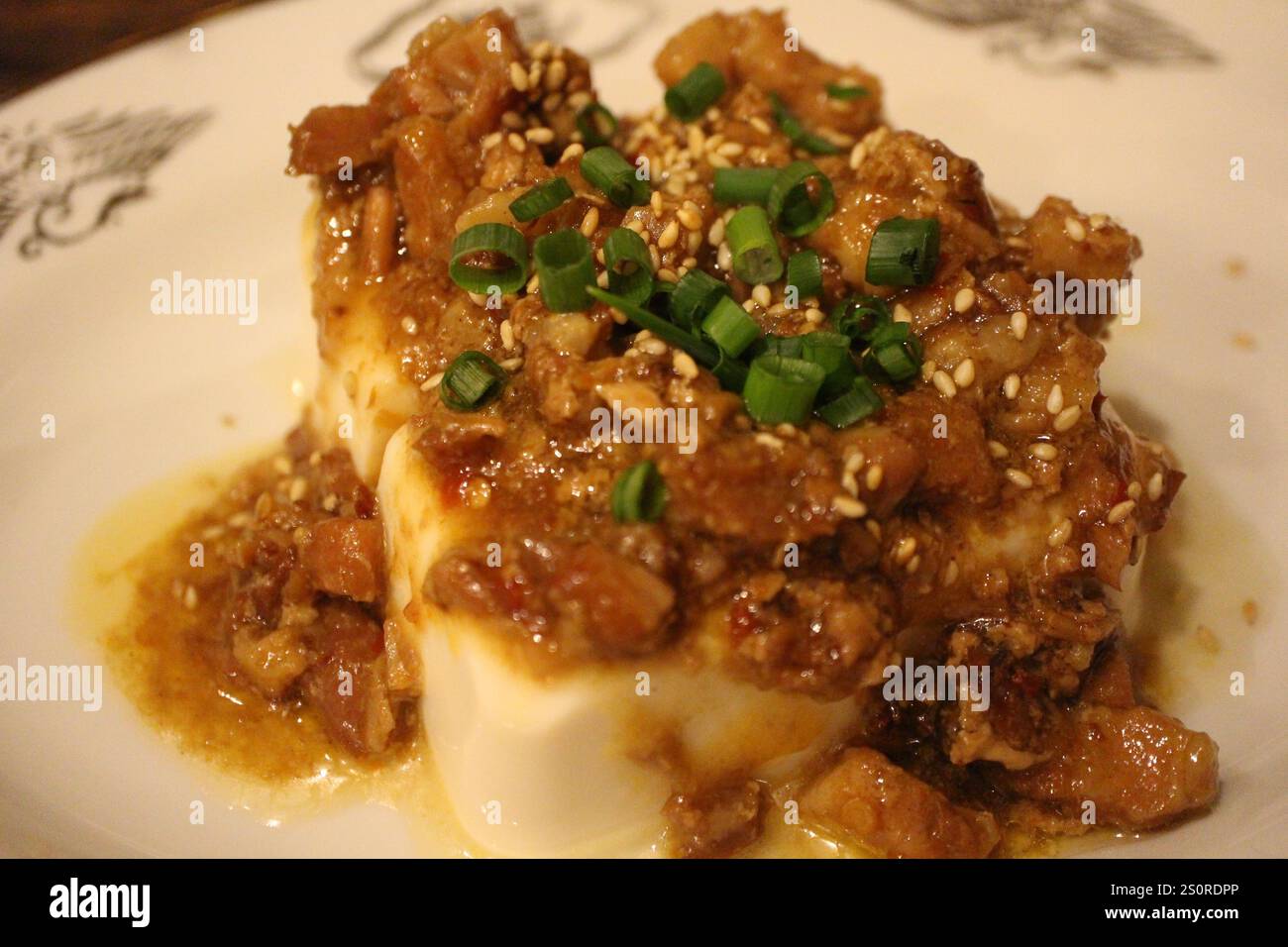 Taiwanese cuisine: lu rou tofu (minced pork on tofu Stock Photo - Alamy