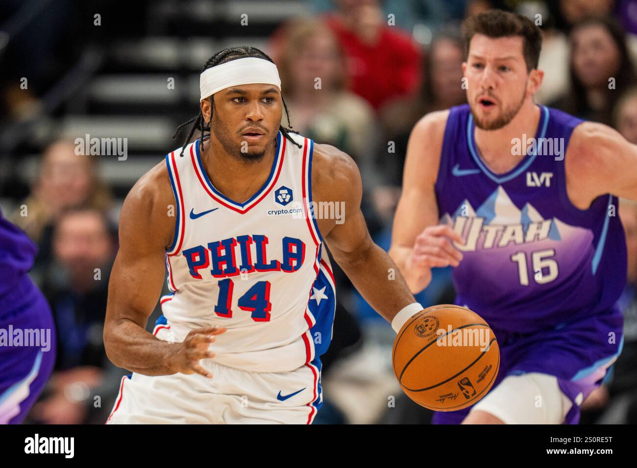 Philadelphia 76ers guard Ricky Council IV (14) leads a fast break as ...