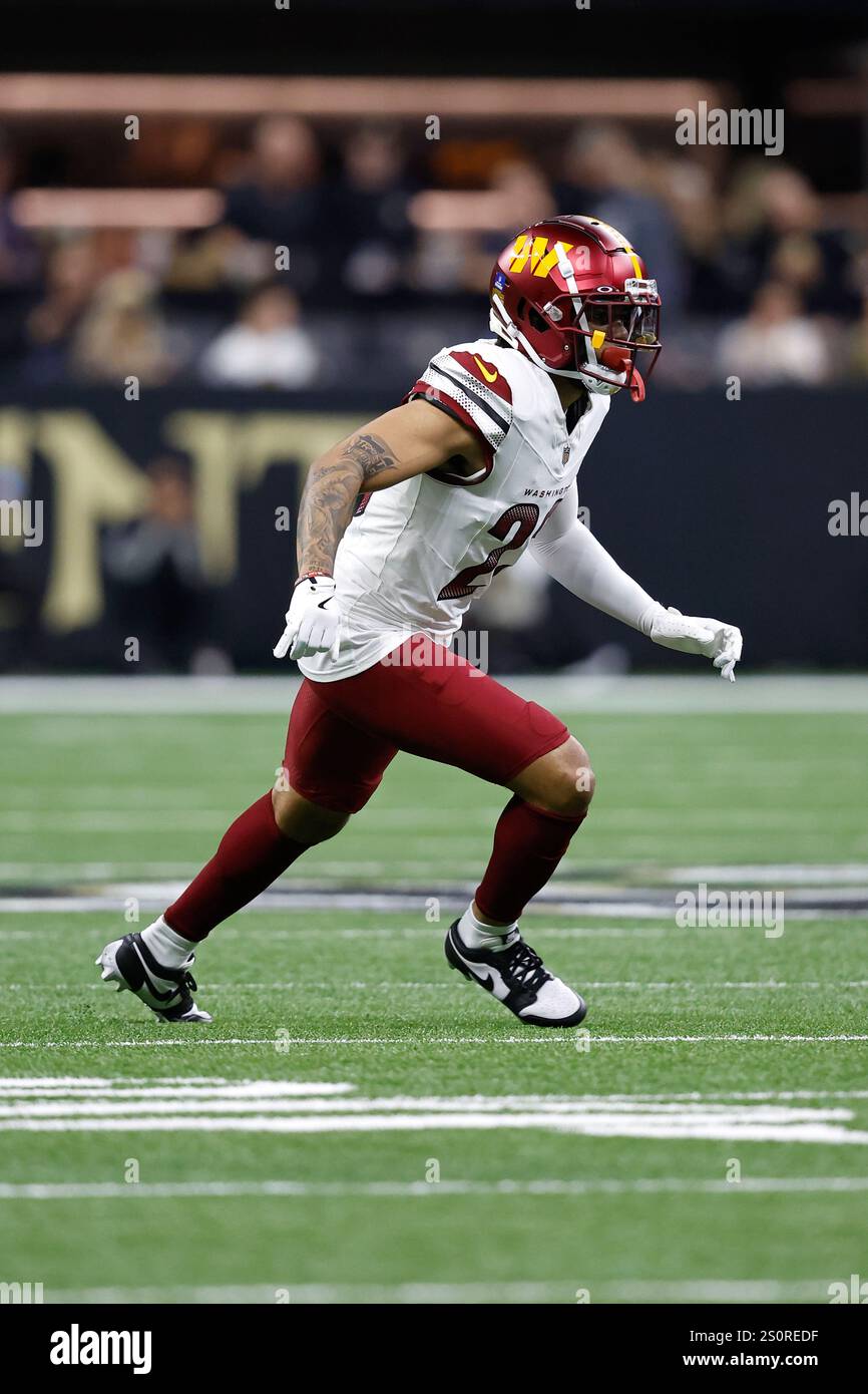 Washington Commanders cornerback Marshon Lattimore (23) defends during ...