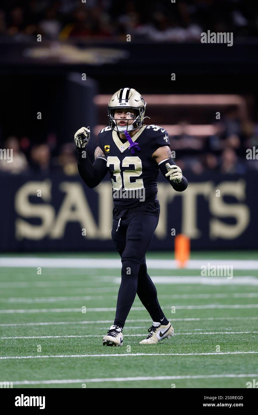 New Orleans Saints safety Tyrann Mathieu (32) defends during an NFL ...