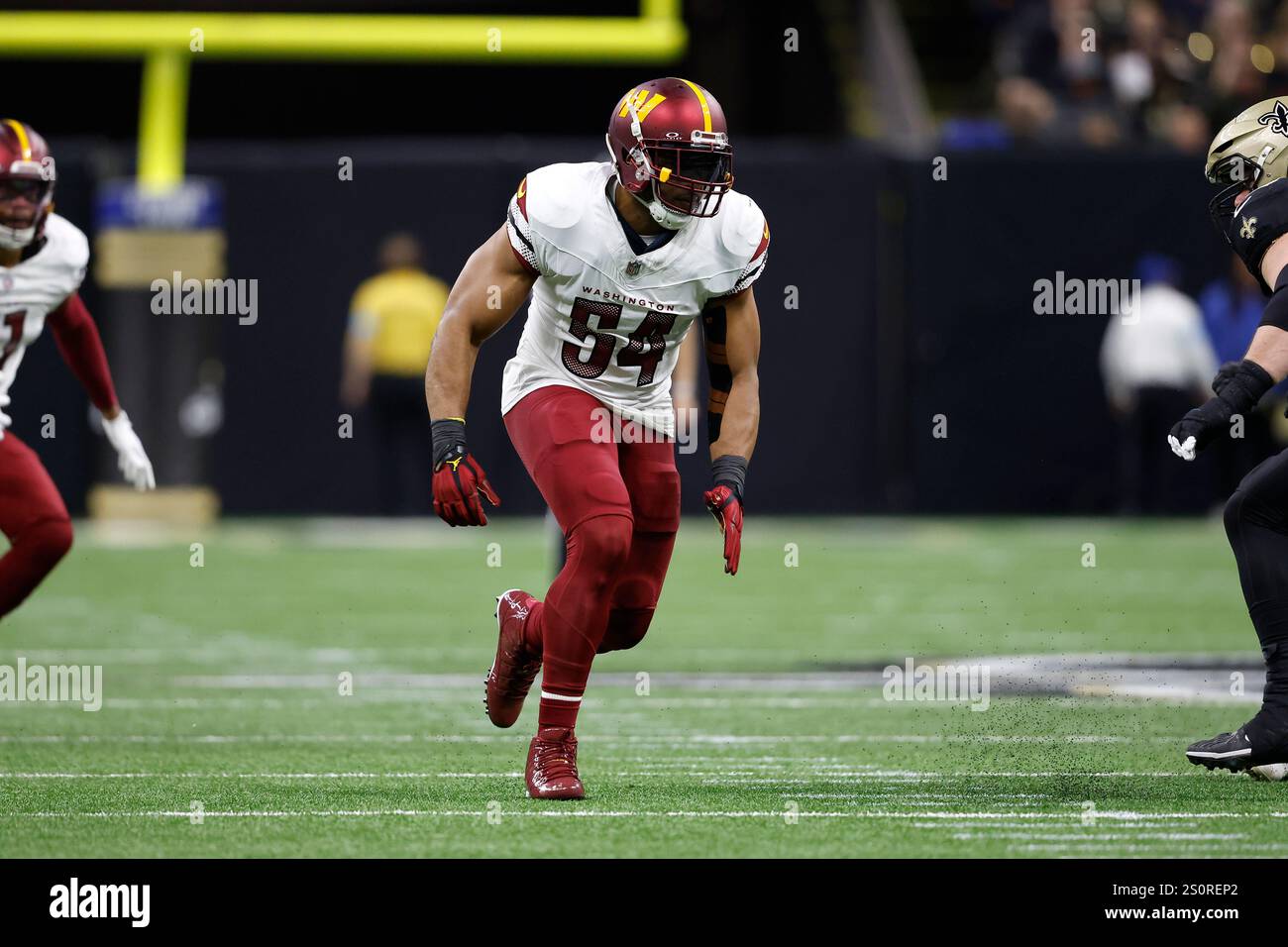 Washington Commanders linebacker Bobby Wagner (54) defends during an ...