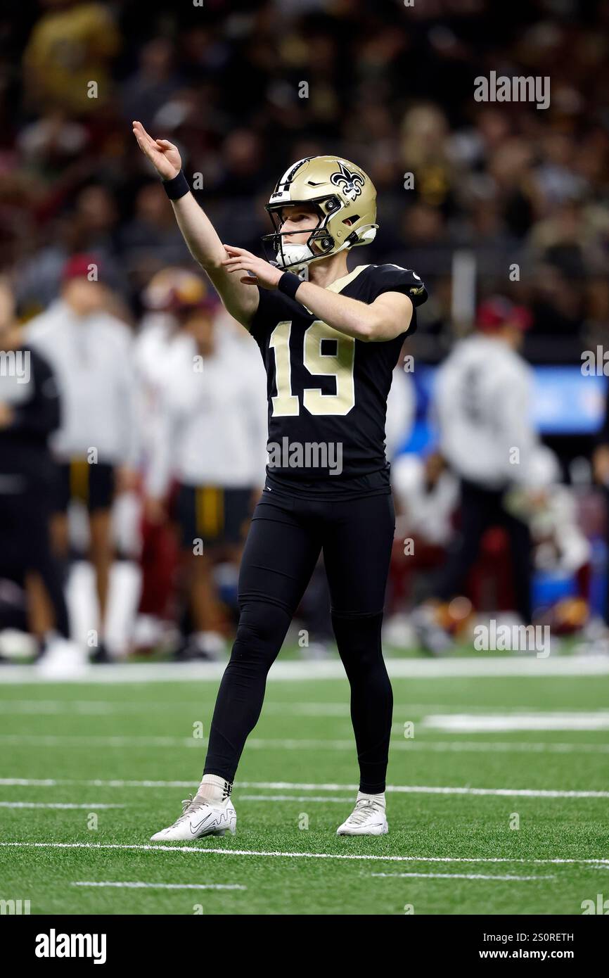 New Orleans Saints place kicker Blake Grupe (19) lines up a kick during ...