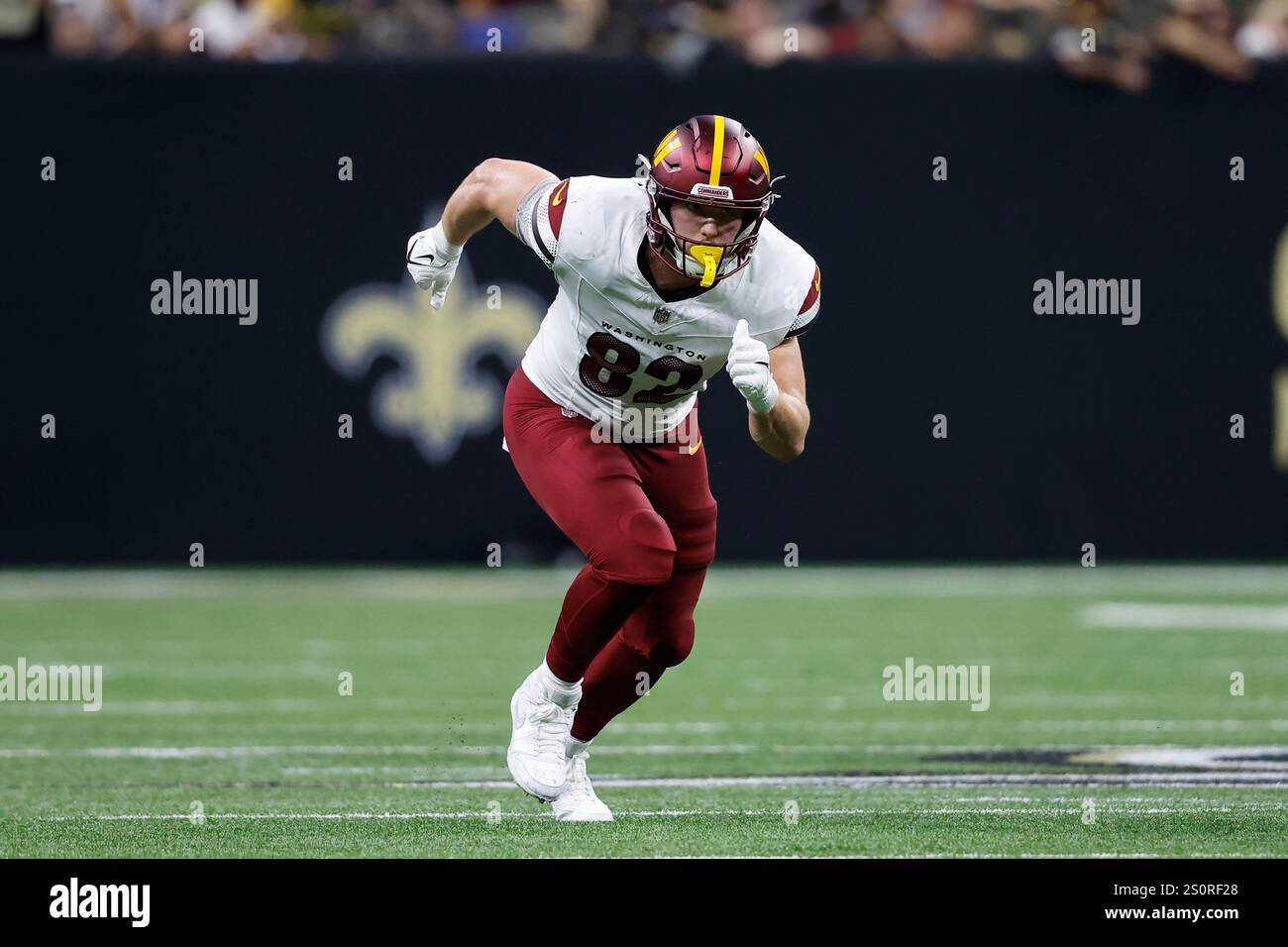 Washington Commanders tight end Ben Sinnott (82) runs a route during an ...