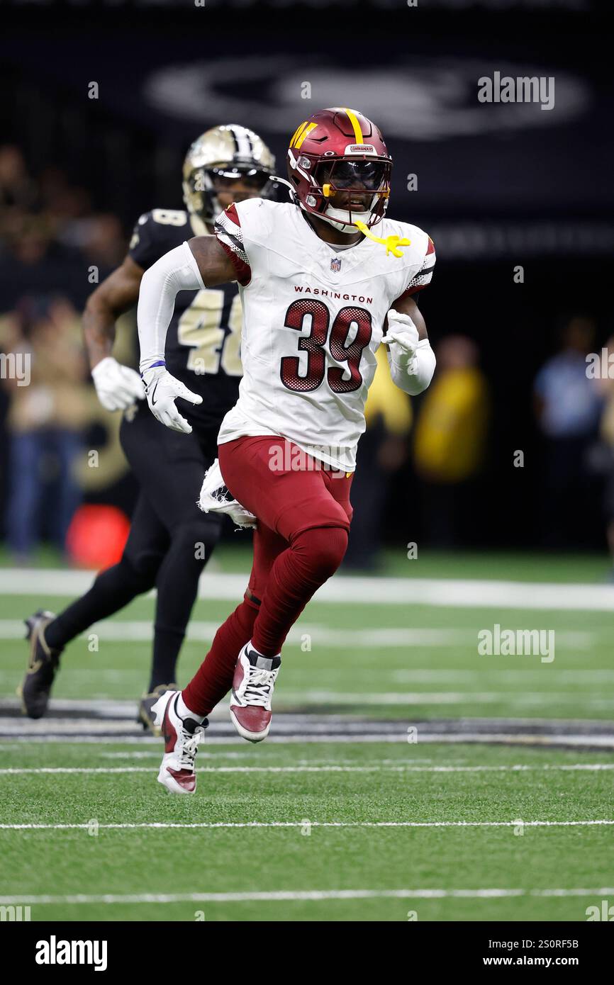 Washington Commanders safety Jeremy Reaves (39) defends during an NFL ...