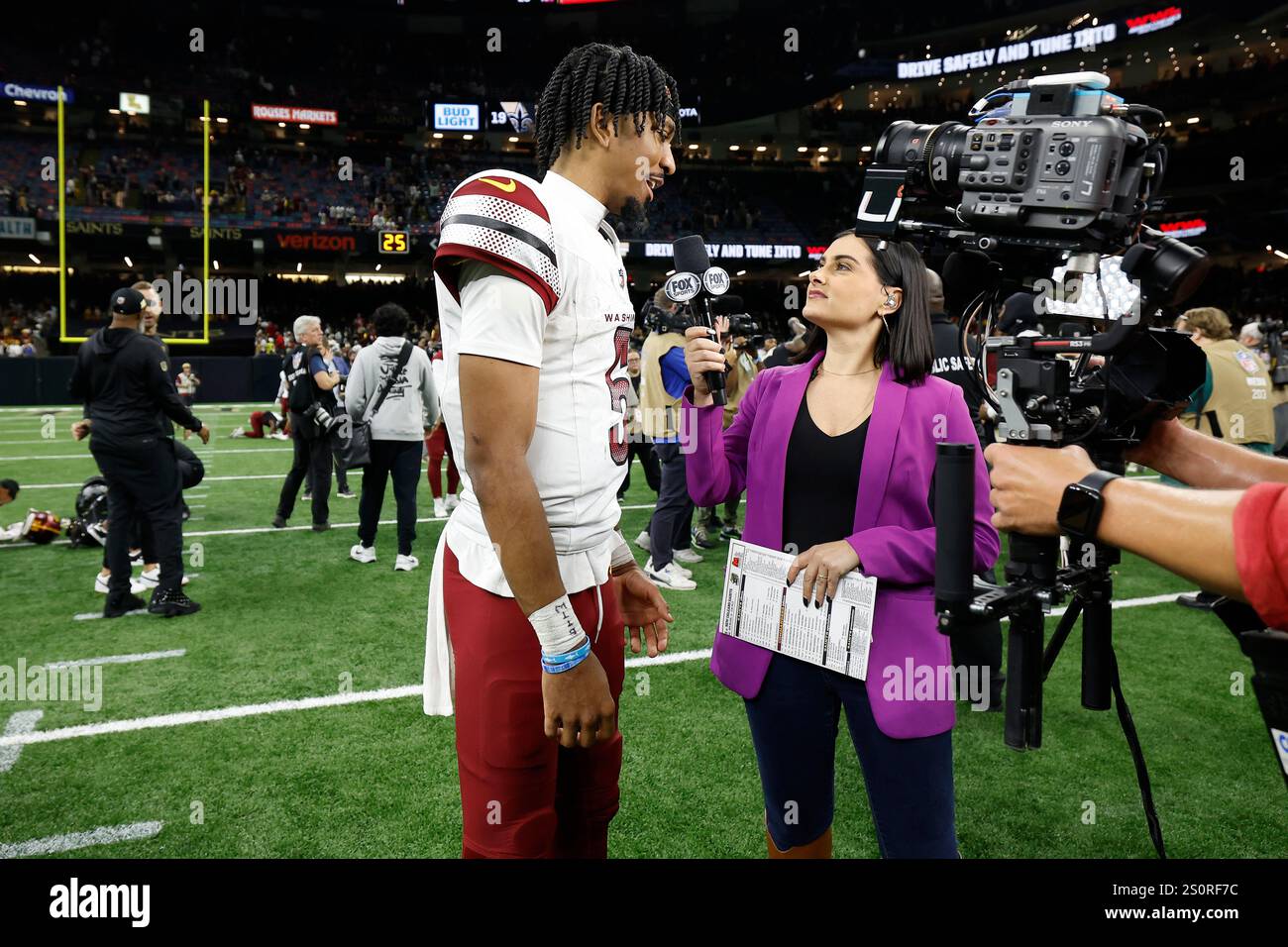 Fox Sports Sideline Reporter Megan Olivi Interviews Washington
