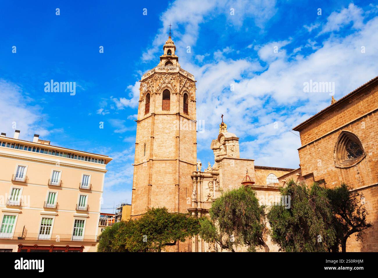 Valencia Metropolitan Cathedral or Basilica of the Assumption of Our ...