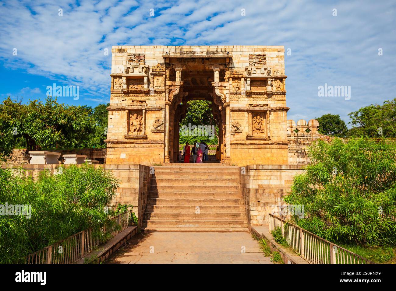 Temple gate in Chittor Fort in Chittorgarh city, Rajasthan state of ...