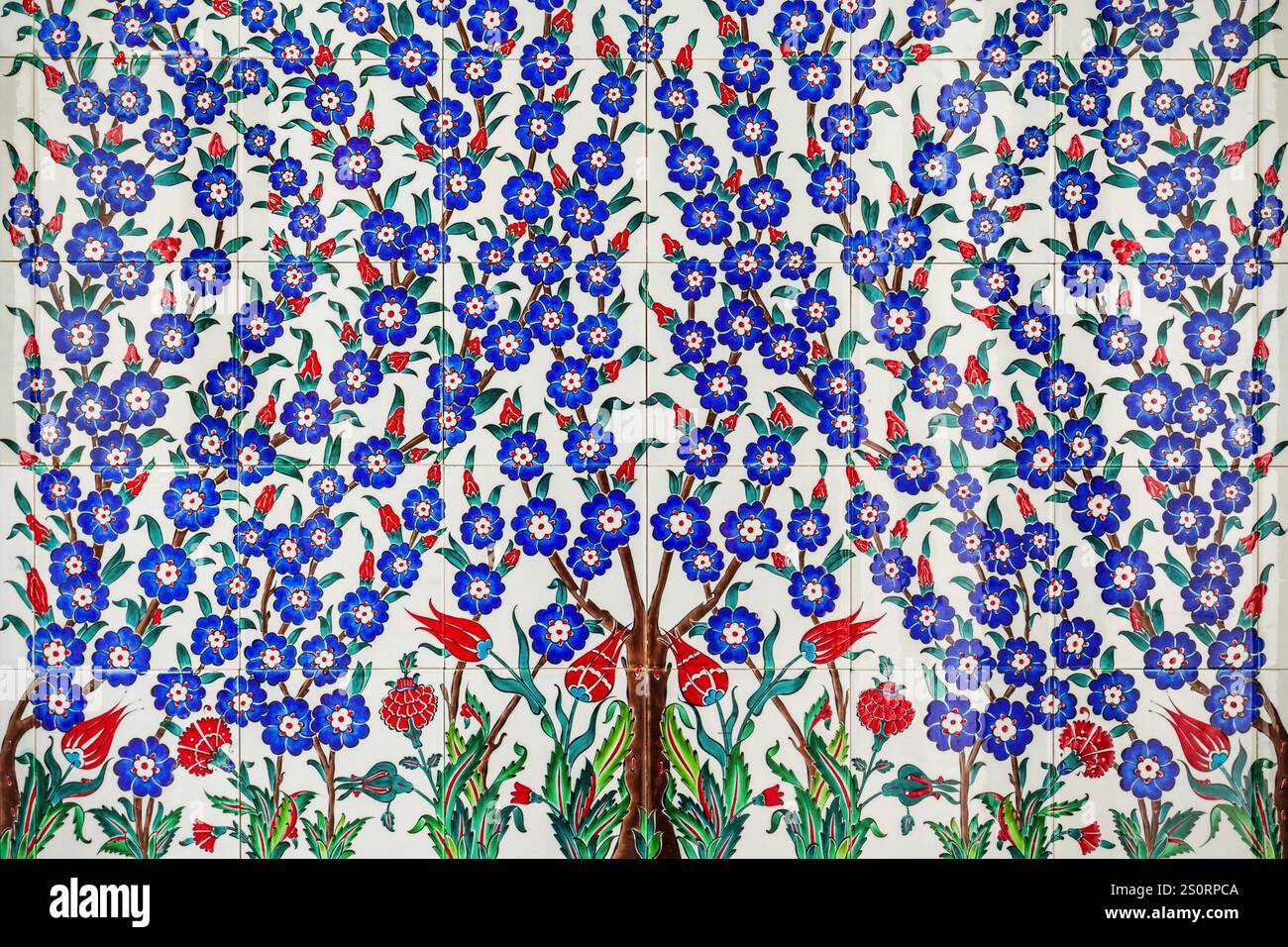 Floral pattern design on the wall of the Sheikh Zayed Grand Mosque, the ...
