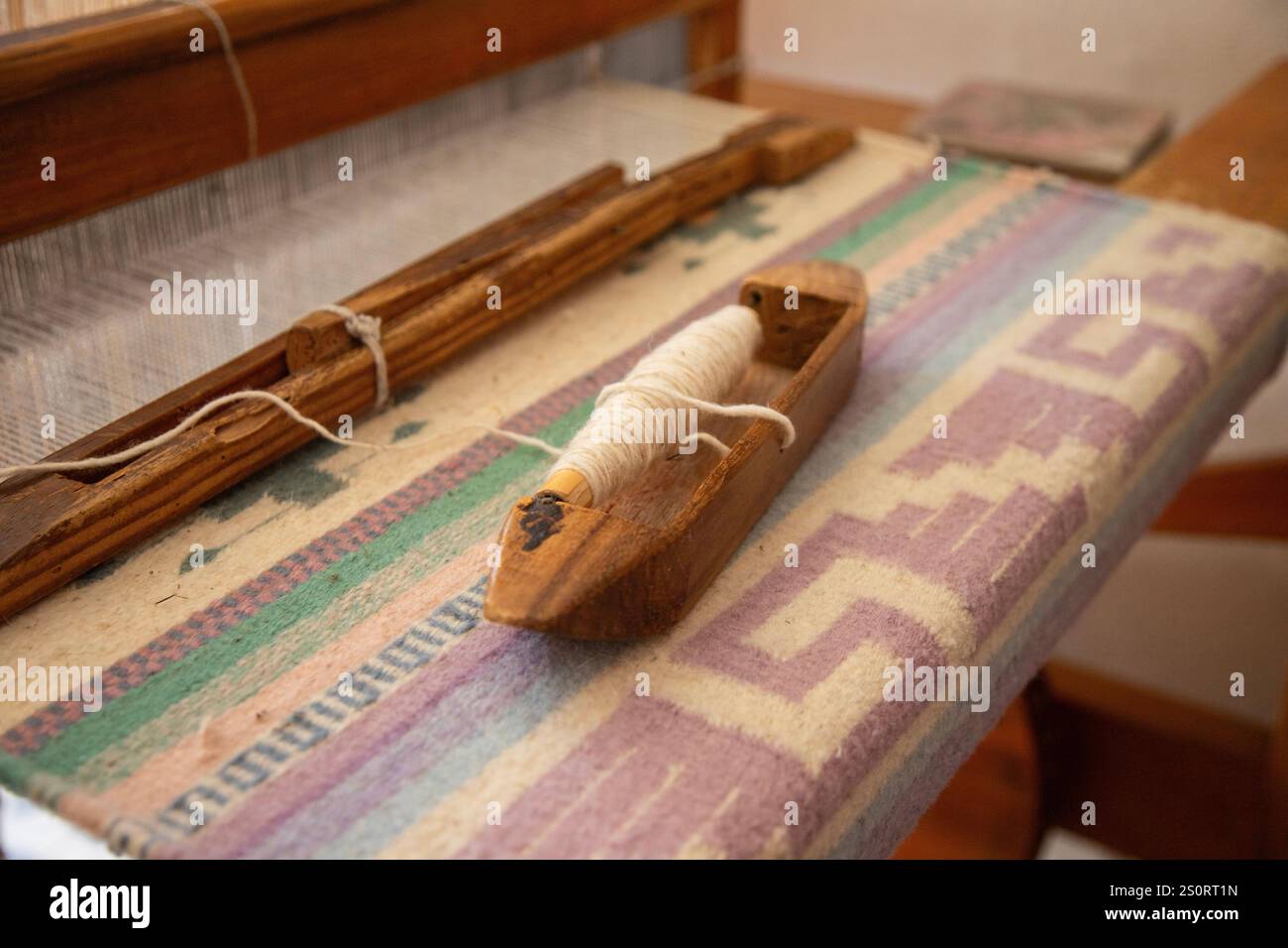 Atelier and machinery for the artisanal production of Mexican rugs in ...