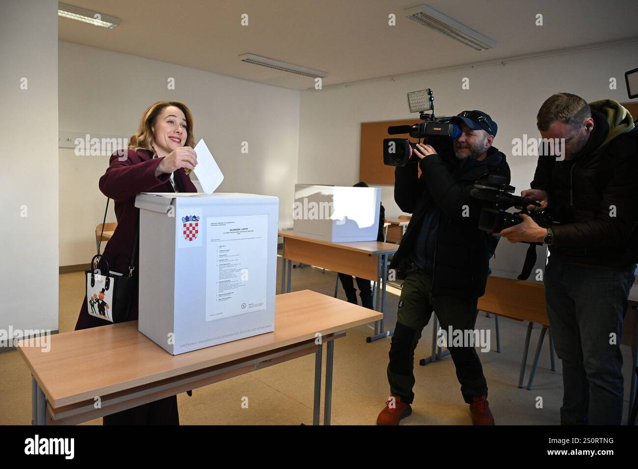 The presidential candidate Marija Selak Raspudic votes at a polling ...