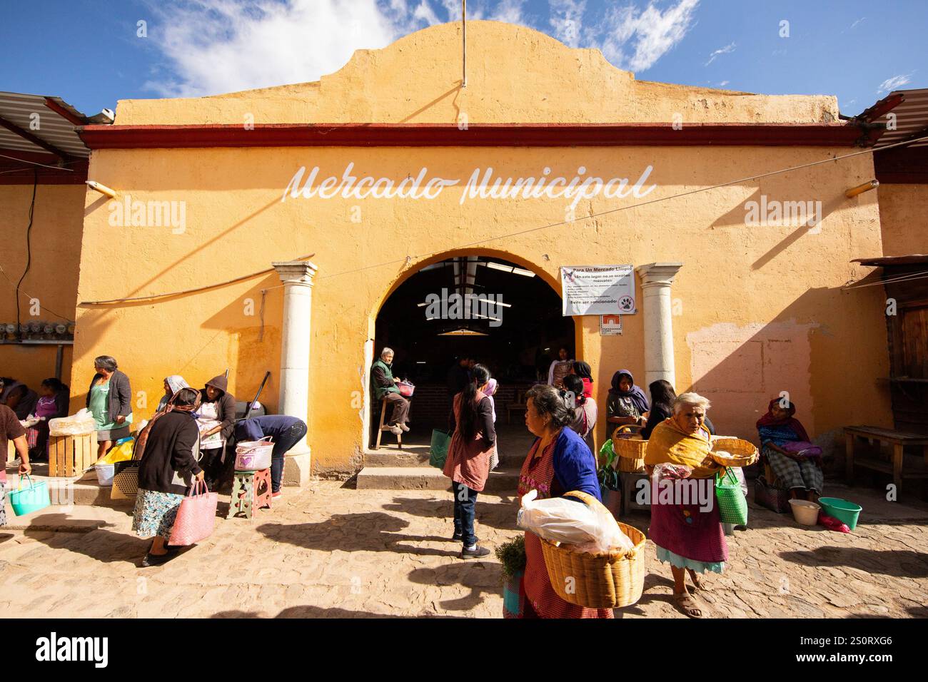 Teotitlan del Valle, Oaxaca Mexico; November 1st 2024: Atmosphere at ...