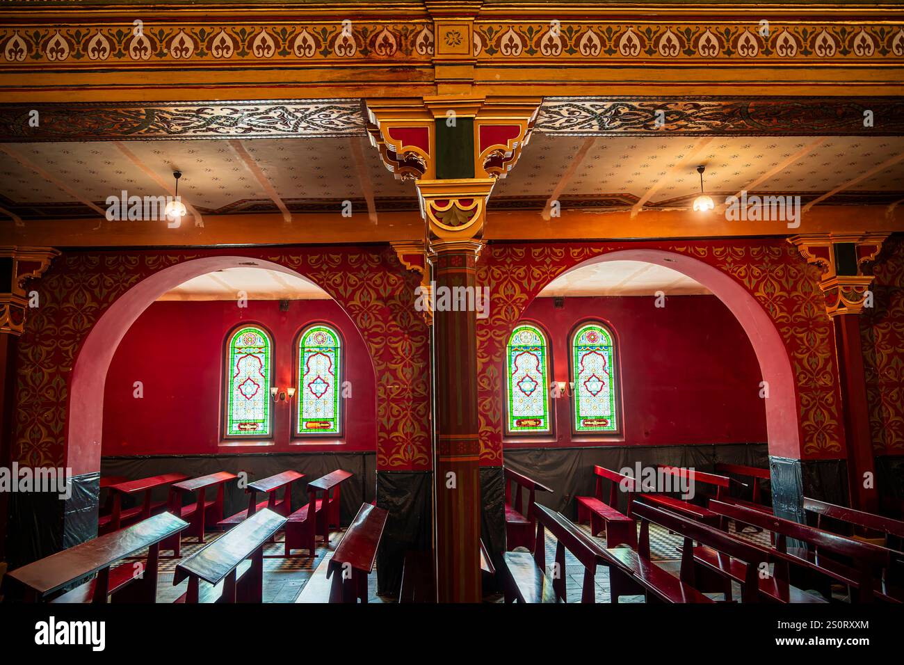 Tempel Synagogue, Krakow Stock Photo - Alamy
