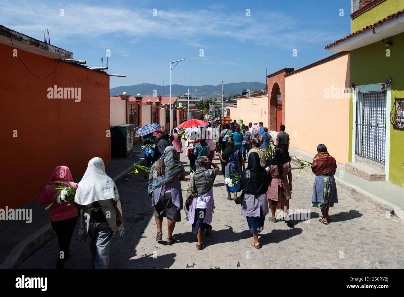 Teotitlan del Valle, Oaxaca/Mexico; October 1st 2023: A group from an ...