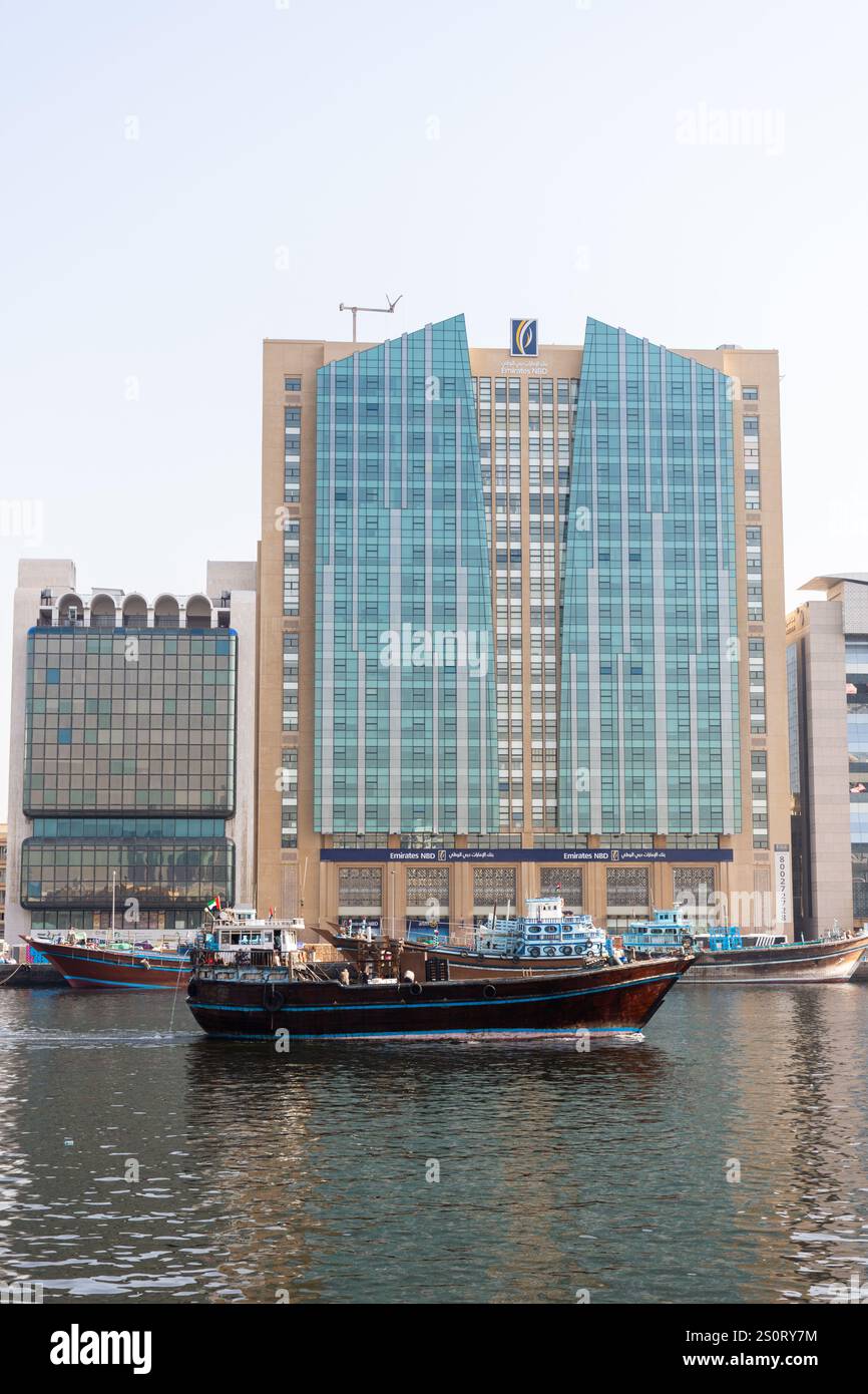 Traditional Boat on Dubai Creek, United Arab Emirates Stock Photo - Alamy
