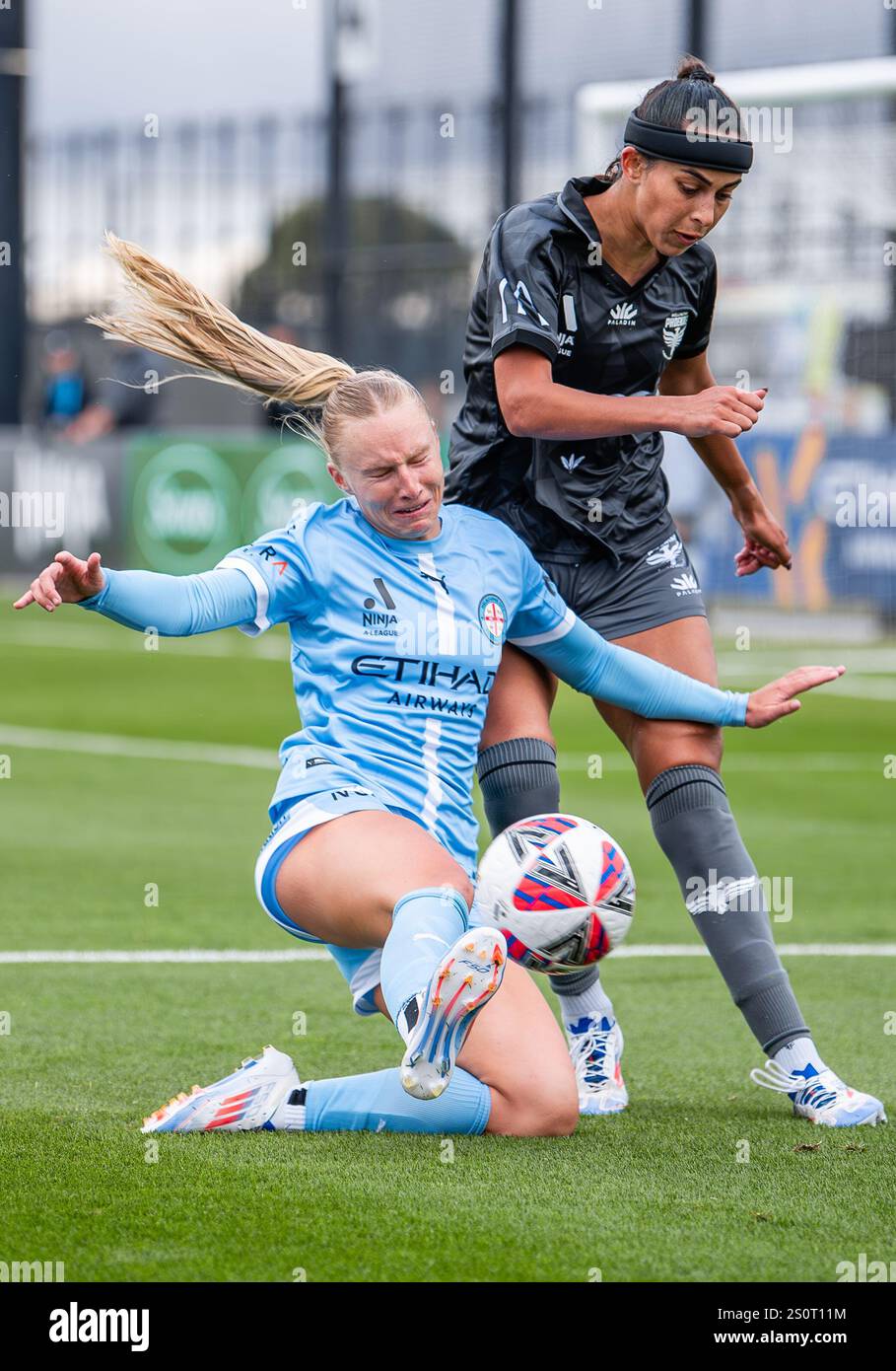 Cranbourne, Australia. 28th Dec, 2024. Wellington Phoenix's Alivia ...