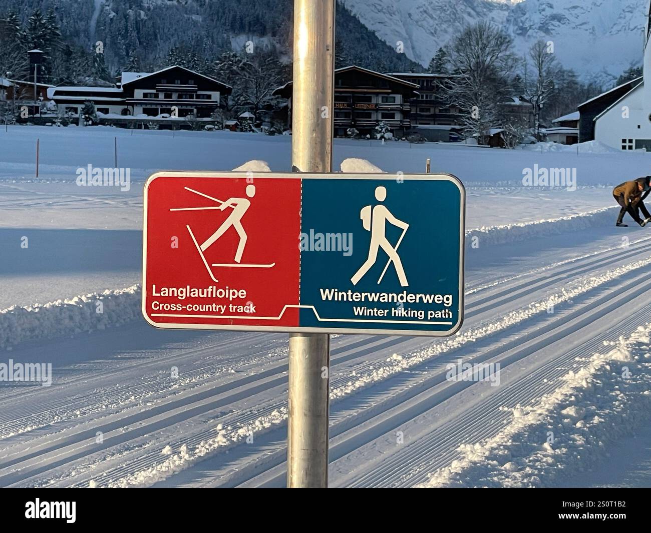 Cross-country ski trail in Pertisau am Achensee Stock Photo - Alamy