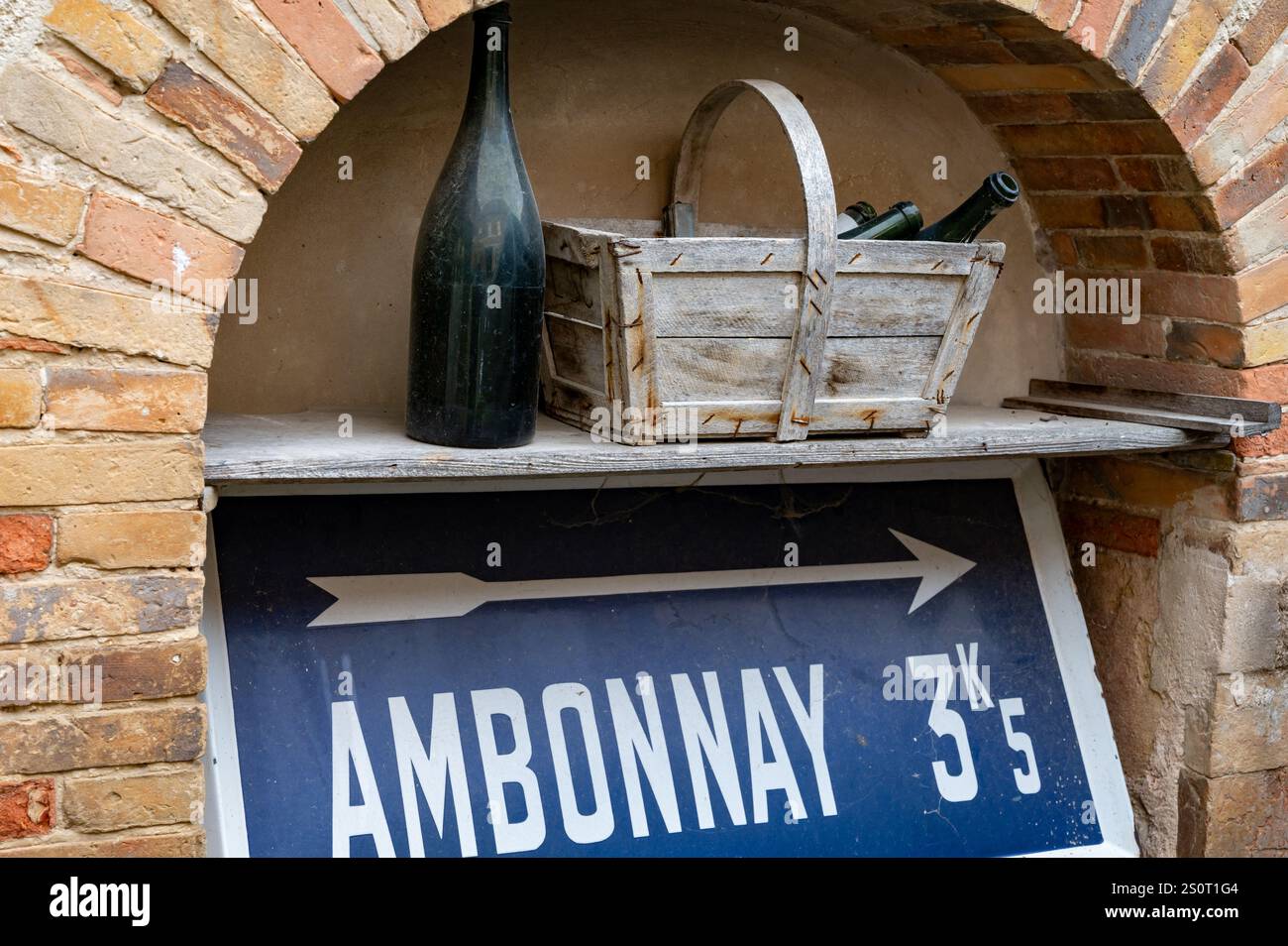Visit of old champagne grower and producent in grand cru small village ...