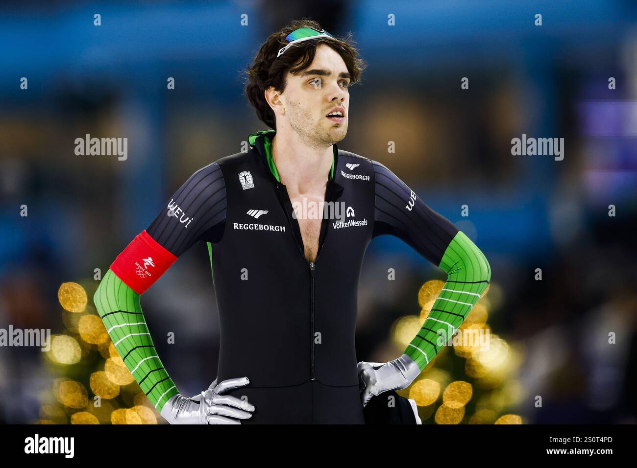 HEERENVEEN - Patrick Roest reacts after the 1500 meters during the ...