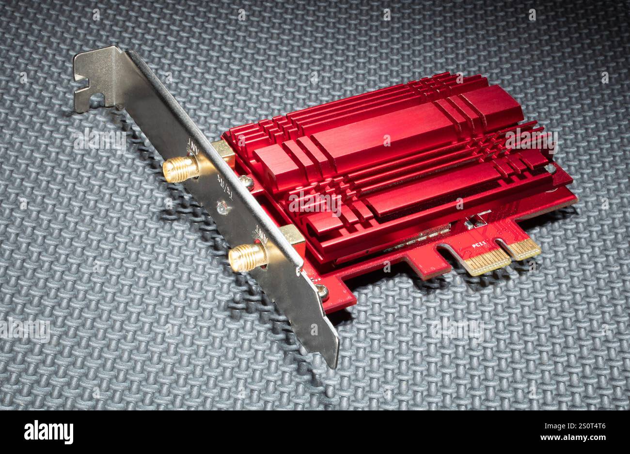 Computer card for wireless connection to a network our router with PCI ...