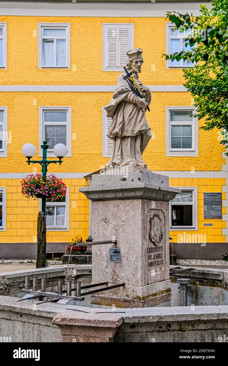 Bad ischl square kreuzplatz hi-res stock photography and images - Alamy