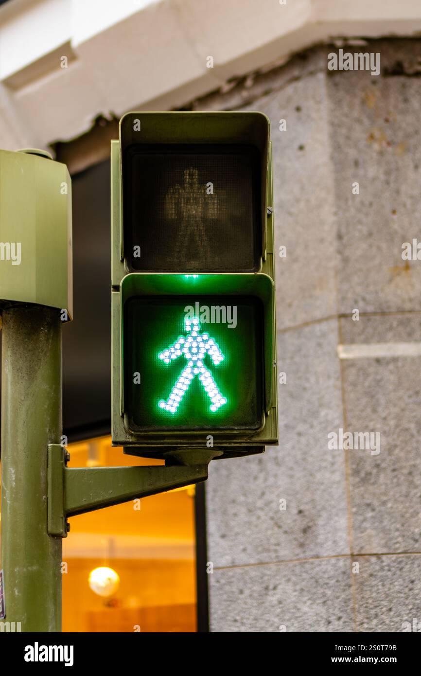 Green traffic light on a pole Stock Photo - Alamy
