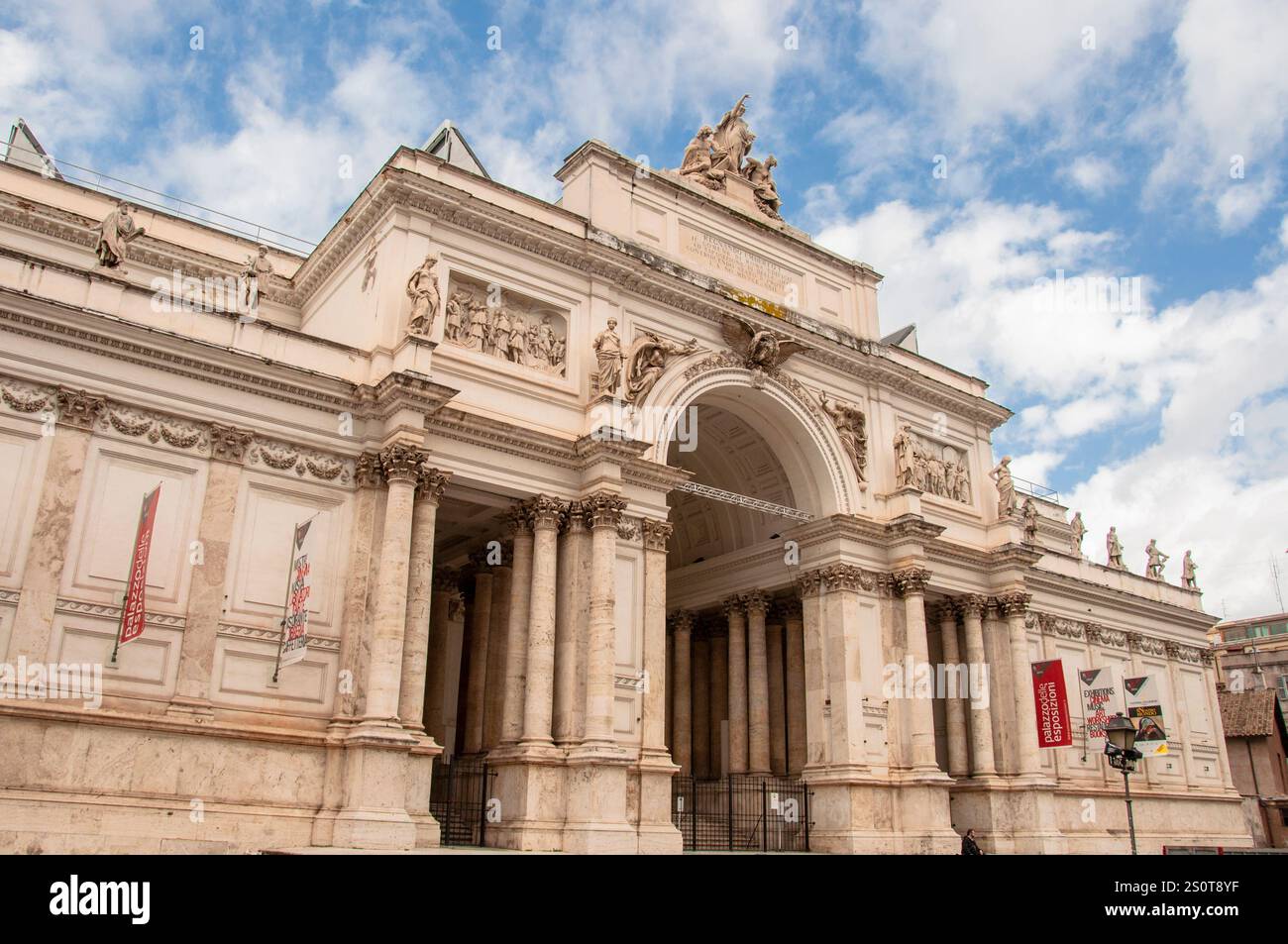 One of the most ancient cities in Europe, ancient Rome has lived ...