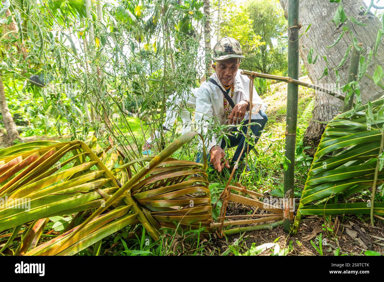 Traditional hunting practice hi-res stock photography and images - Alamy