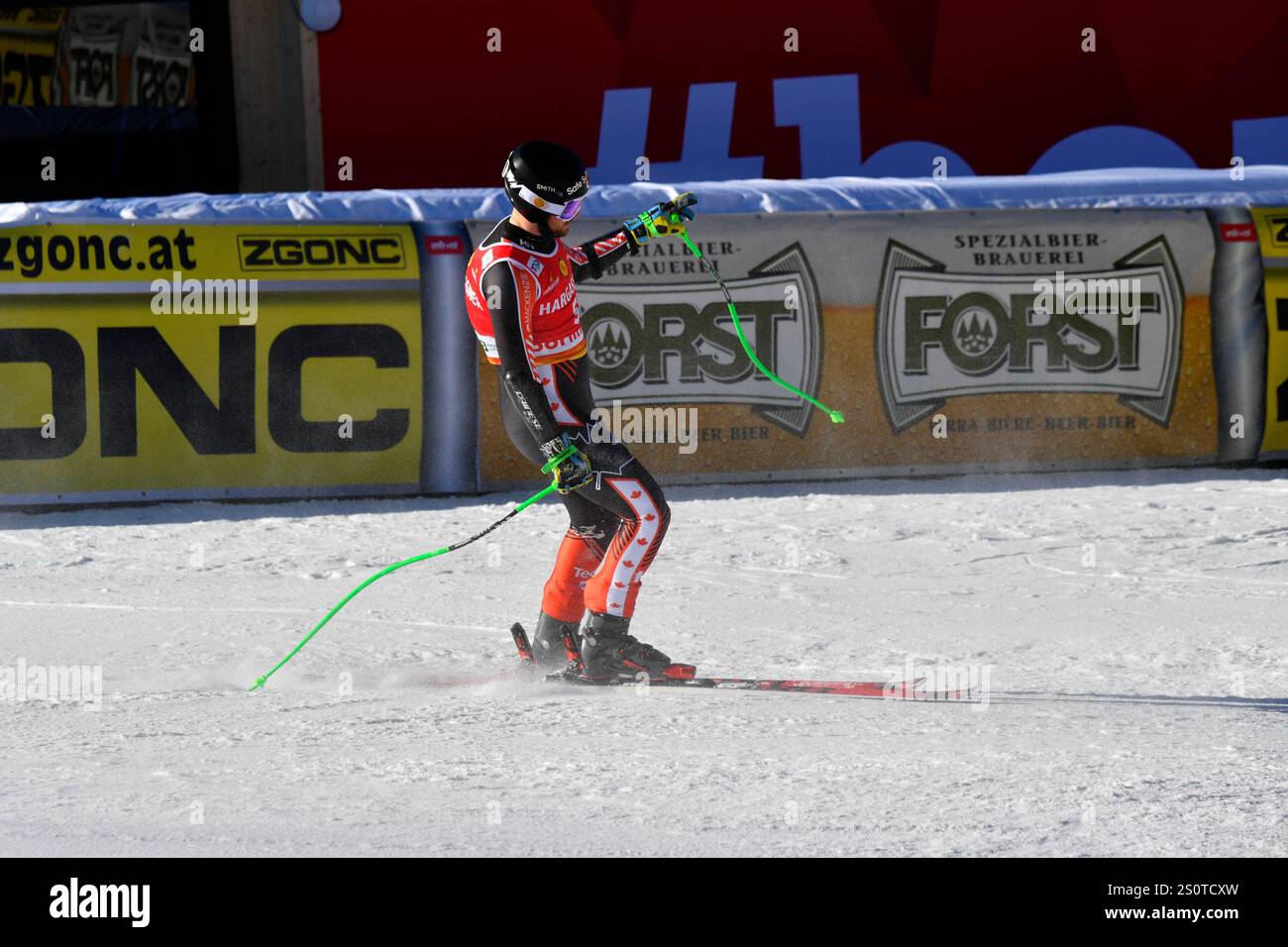 Bormio, Italy. 29th Dec, 2024. audi fis ski world cup Bormio Super-G ...