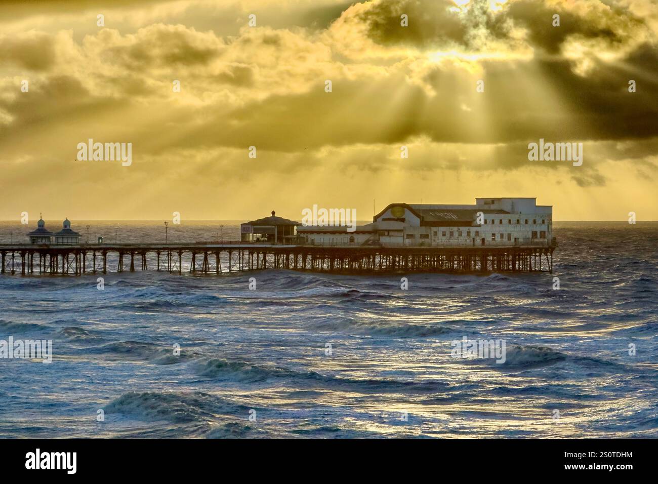 Blackpool North Pier at high tide on a windy winter day (evening Stock ...