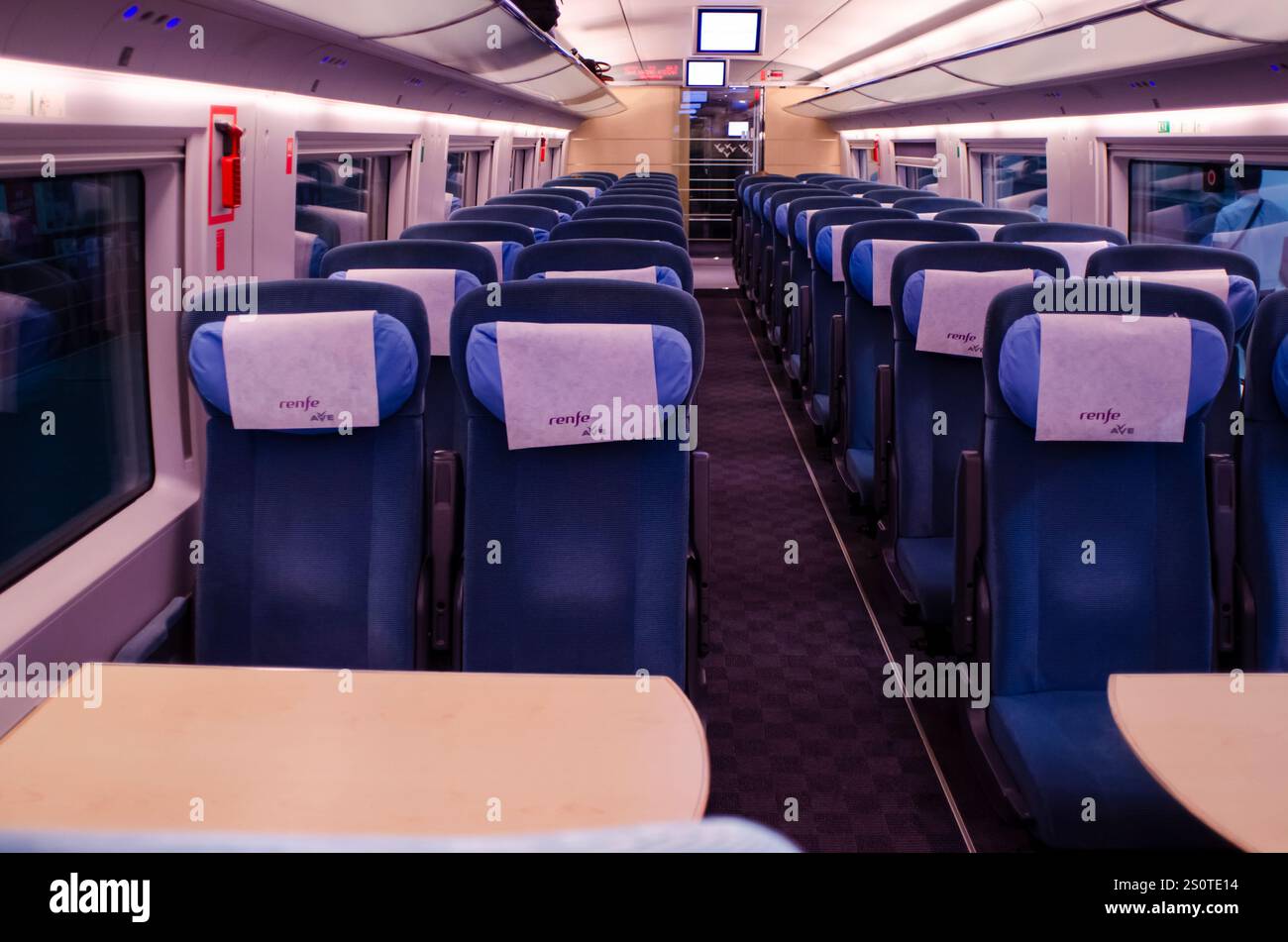 Cabine high speed train train hi-res stock photography and images - Alamy