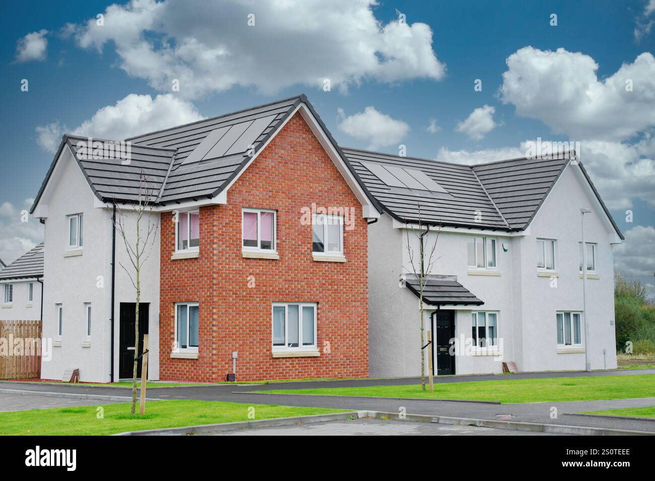 New housing development at Dargavel in Bishopton Stock Photo - Alamy