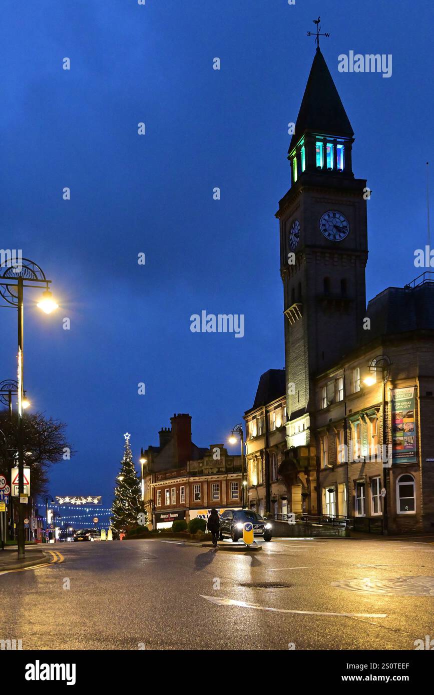 Around the UK - Chorley Town Centre at Christmas 2004 Stock Photo - Alamy