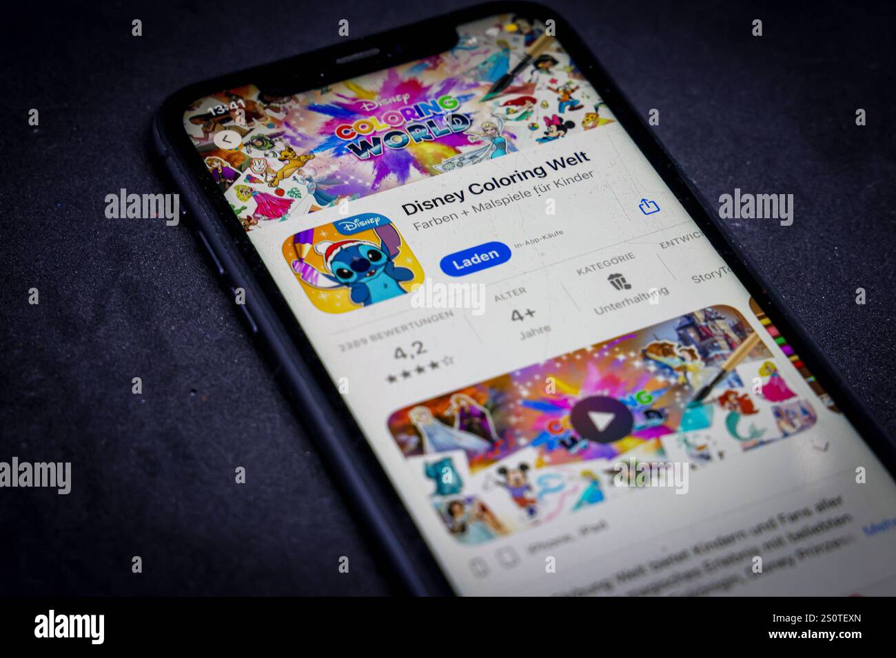 Apple App Store auf einem iPhone. Favoriten der Woche. Disney Coloring ...