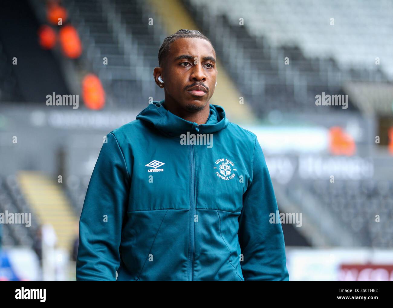 Swansea.com Stadium, Swansea, UK. 29th Dec, 2024. EFL Championship ...