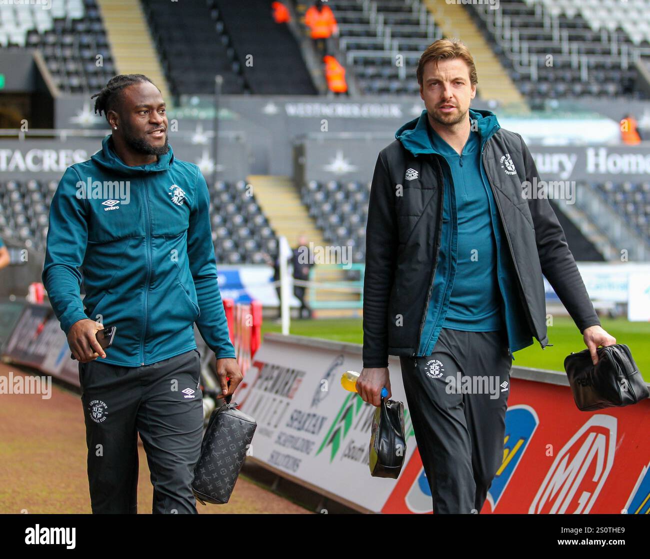 Swansea.com Stadium, Swansea, UK. 29th Dec, 2024. EFL Championship ...