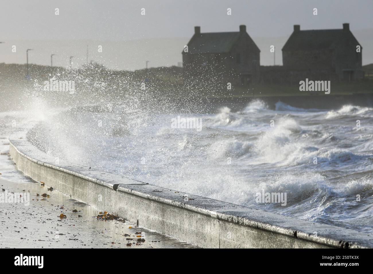 Prestwick, UK. 29th Dec, 2024. Strong winds of up to 50 mph, with gusts ...