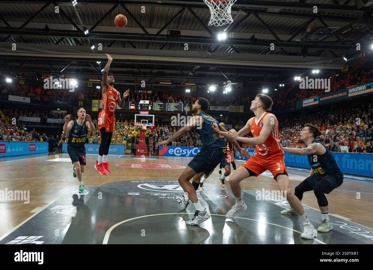 29.12.2024, Rasta Dome, Vechta, GER, easy Credit-BBL, Rasta Vechta vs ...