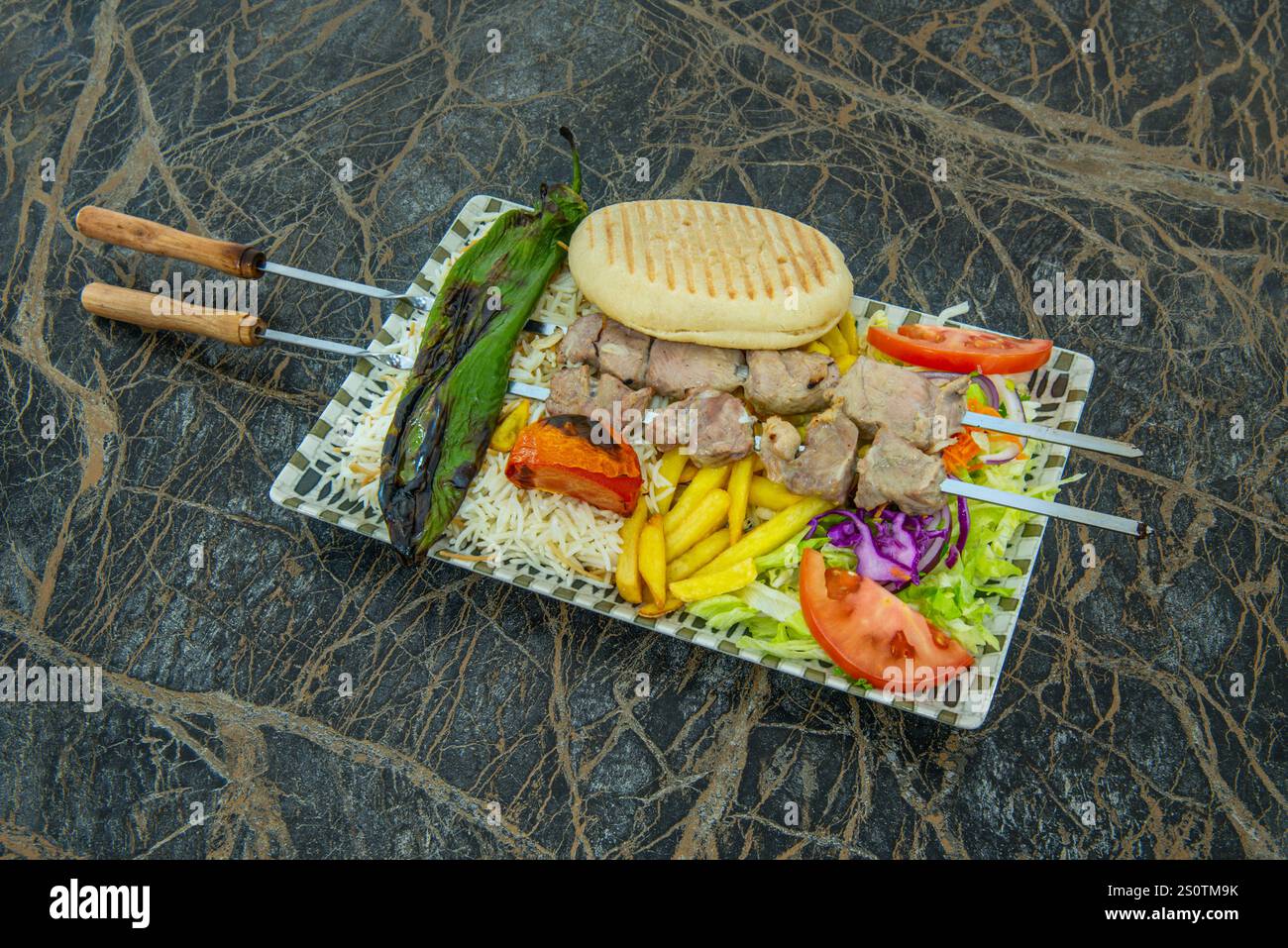 The preparation of pinchos morunos is relatively simple. First, the ...