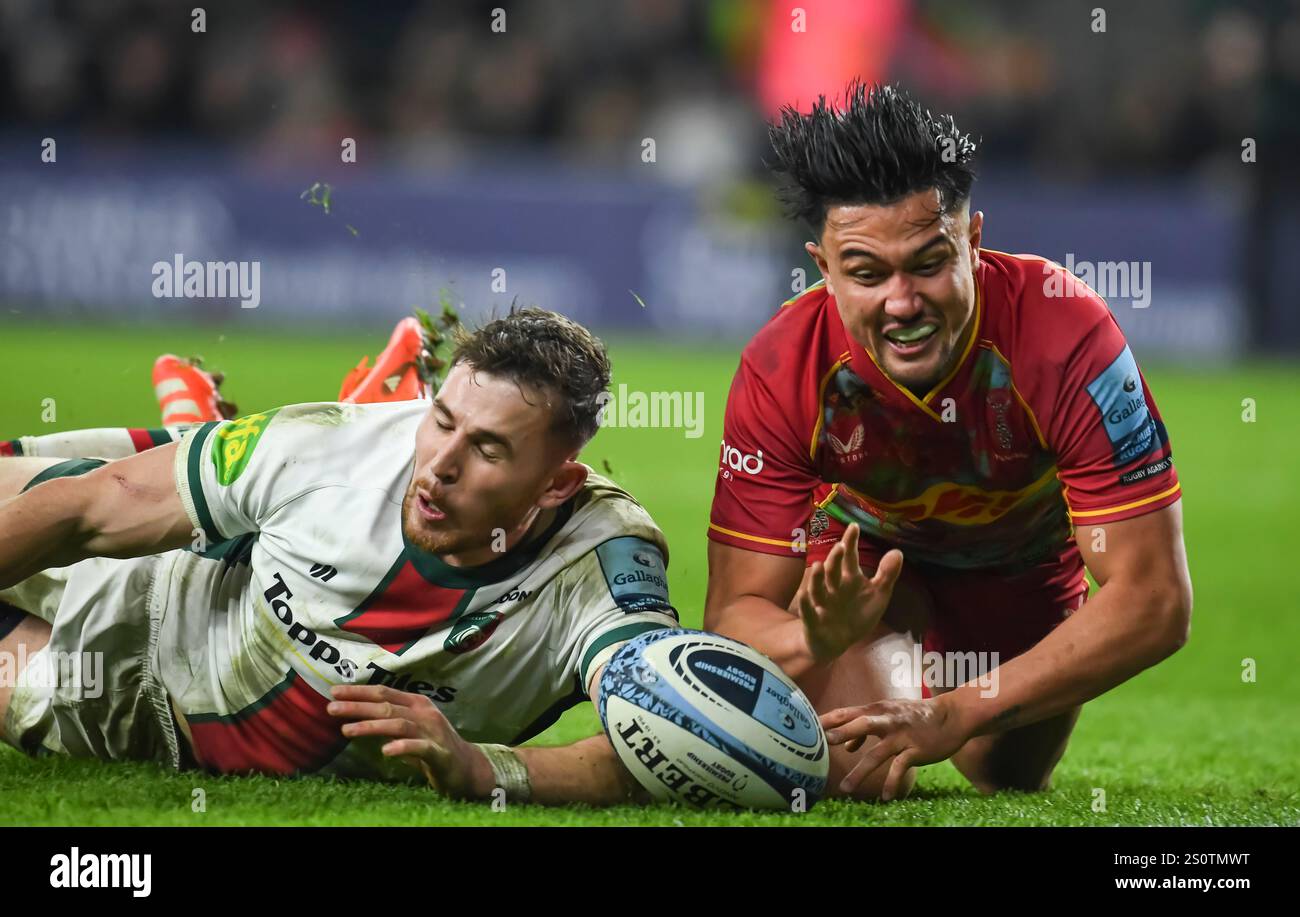 Twickenham, London, UK. 28th Dec 2024. Freddie Steward of Leicester ...