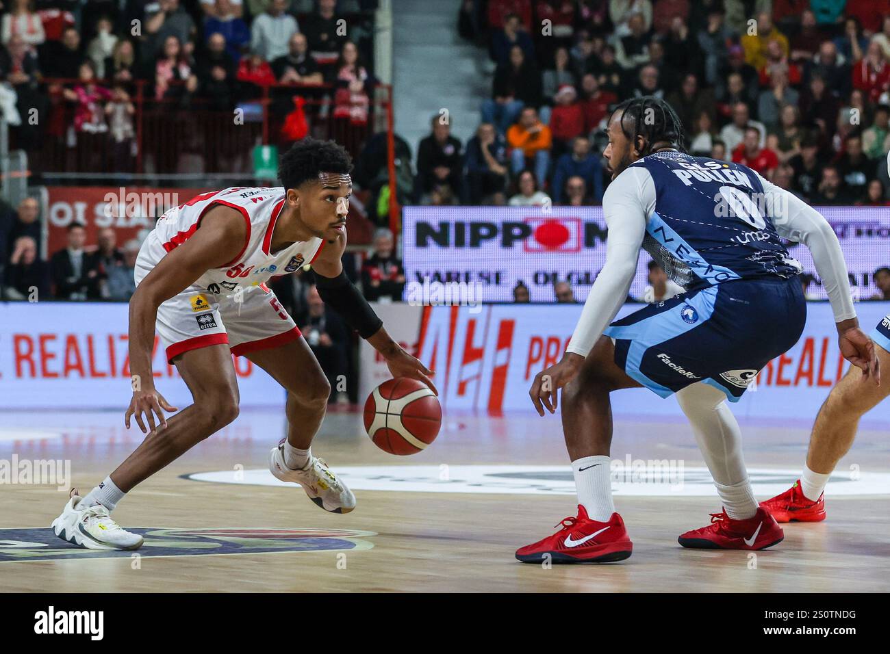 Varese, Italy. 28th Dec, 2024. (L-R) Jaylen Hands #50 of Pallacanestro ...