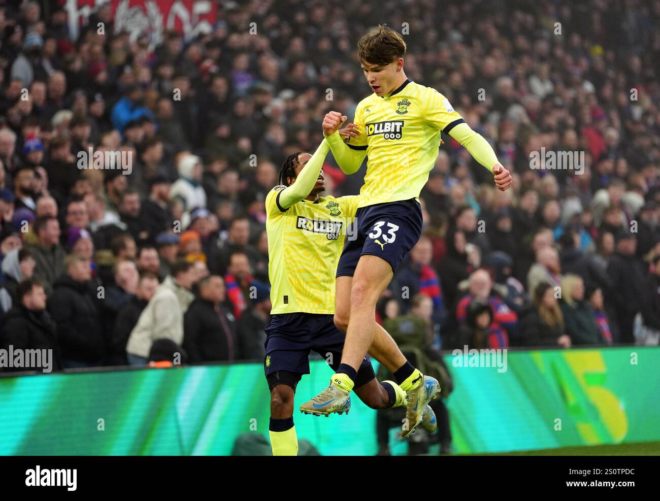 Southampton's Tyler Dibling celebrates scoring their side's first goal ...