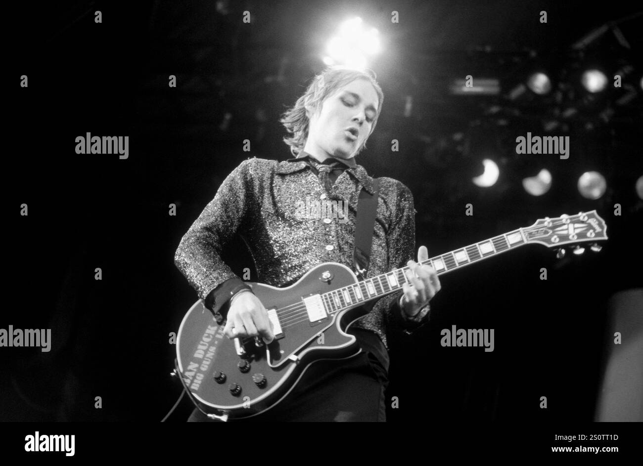 DANIEL JOHNS, SILVERCHAIR, READING FESTIVAL, 1999: A young Daniel Johns ...