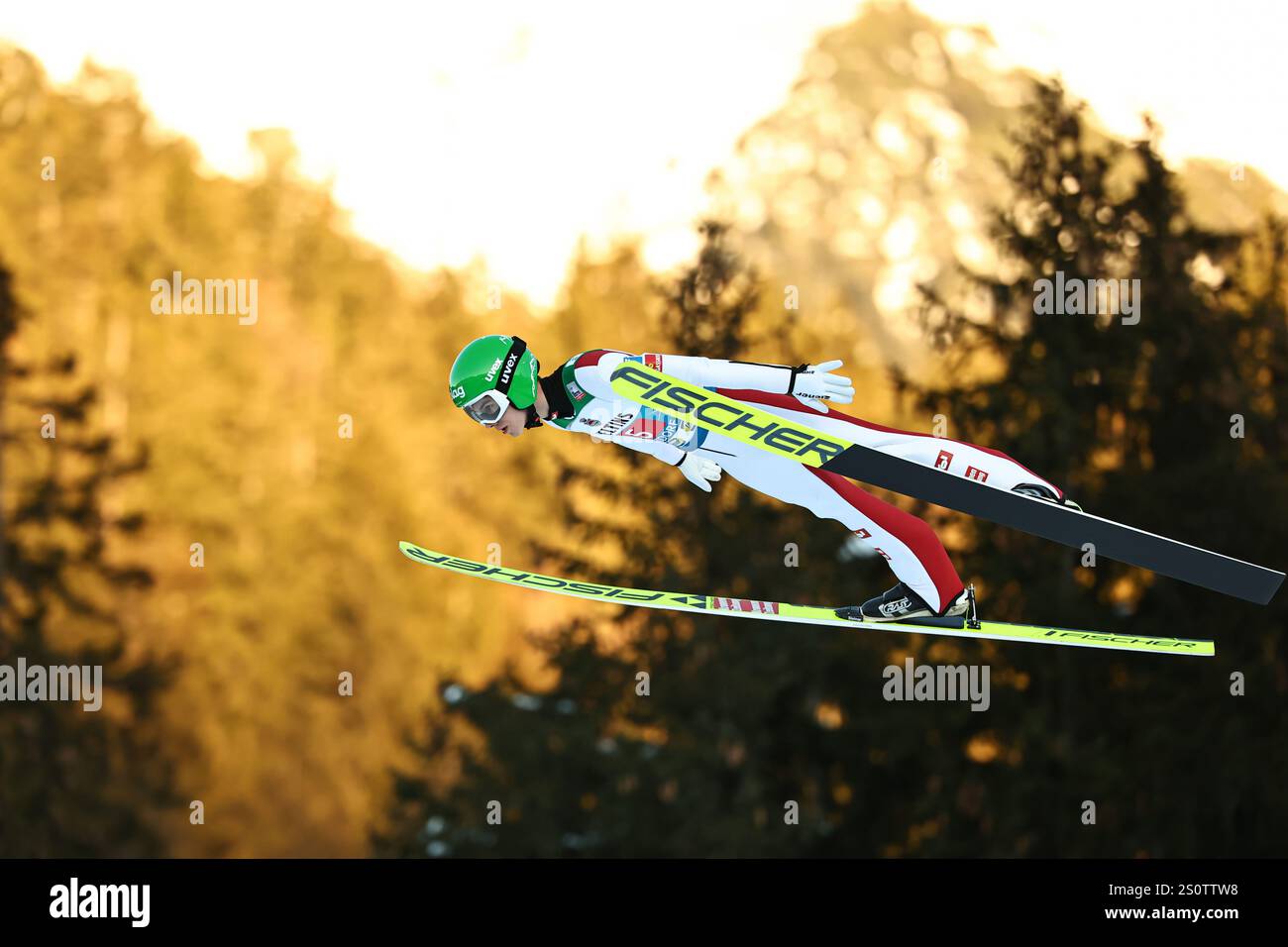 Oberstdorf, Germany. 29th Dec, 2024. Nordic skiing/ski jumping: Four ...