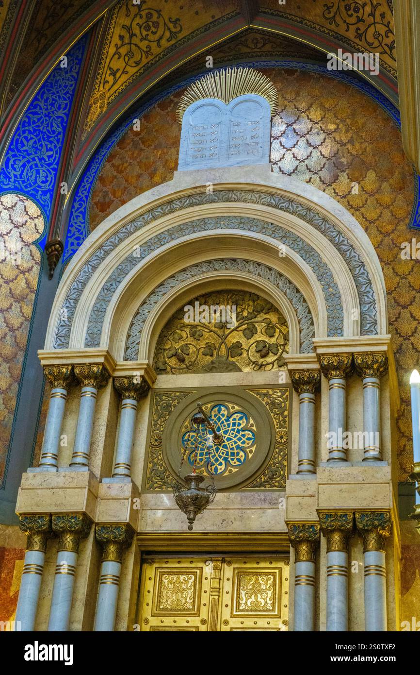 Jerusalem Synagogue Interior, Prague, Czech Republic, Czechia Stock ...
