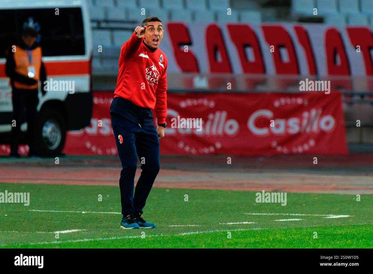 coach Moreno Longo of SSC Bari during SSC Bari vs Spezia Calcio ...