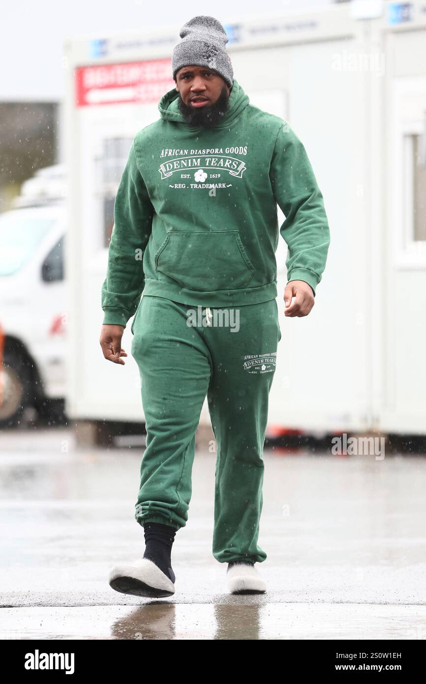 Buffalo Bills defensive tackle Ed Oliver (91) arrives at stadium prior ...