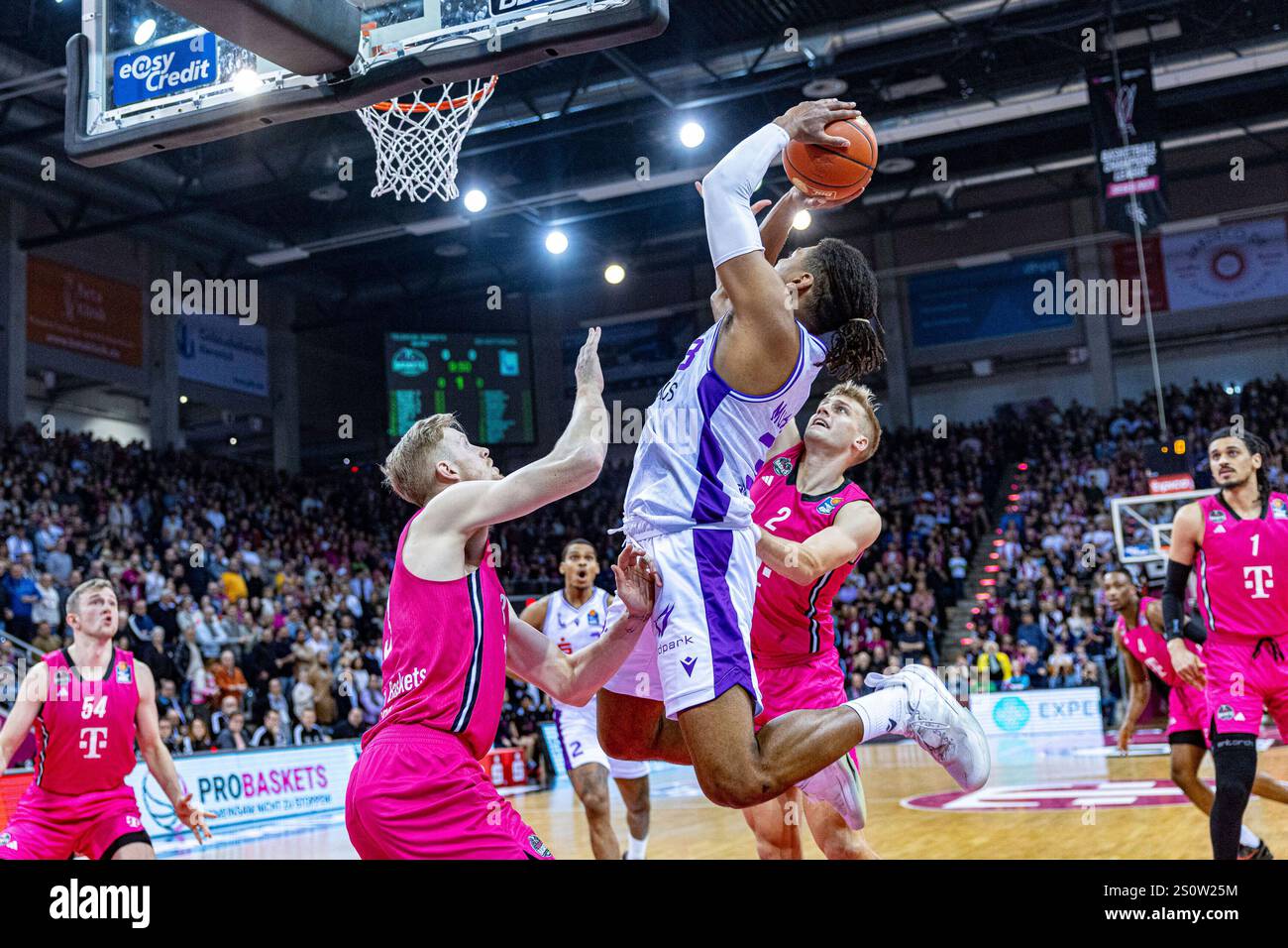 Bonn, Deutschland. 29th Dec, 2024. Kostja Mushidi (BG Göttingen, #33 ...