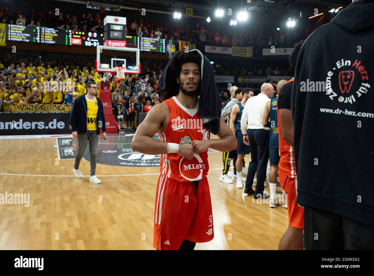 29.12.2024, Rasta Dome, Vechta, GER, easy Credit-BBL, Rasta Vechta vs ...