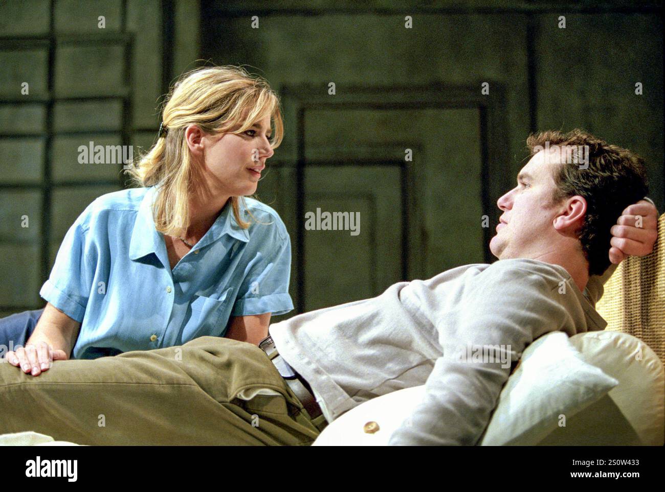 Imogen Stubbs (Emma), Douglas Hodge (Jerry) in BETRAYAL by Harold ...